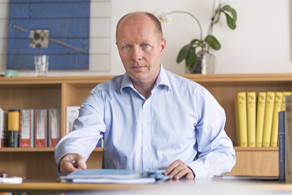 Portrait-Graser_01 | Rechtsanwalt Graser